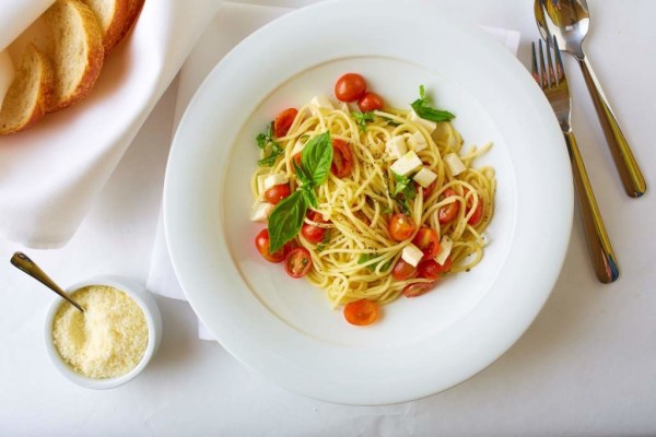 The Akumal Foodie - Spaghetti alla Checca - AkumalNow
